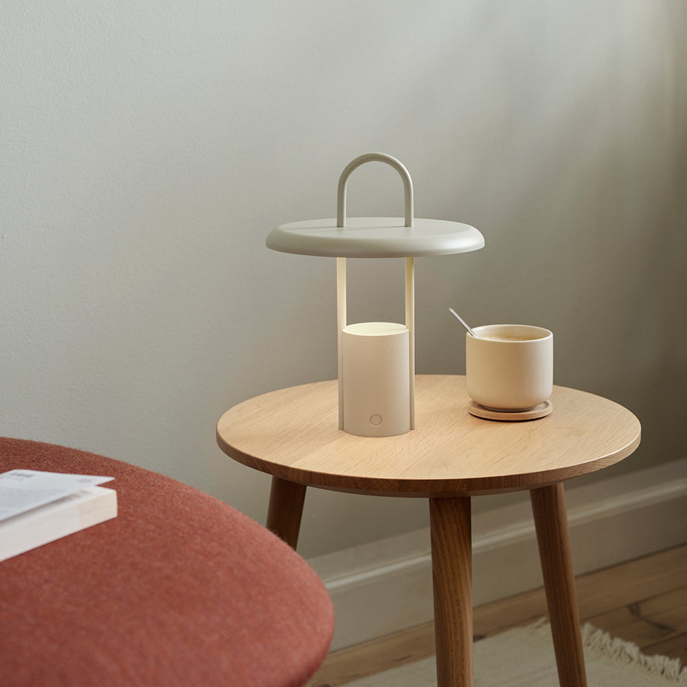 Pier Portable LED Lamp – Maker & Moss