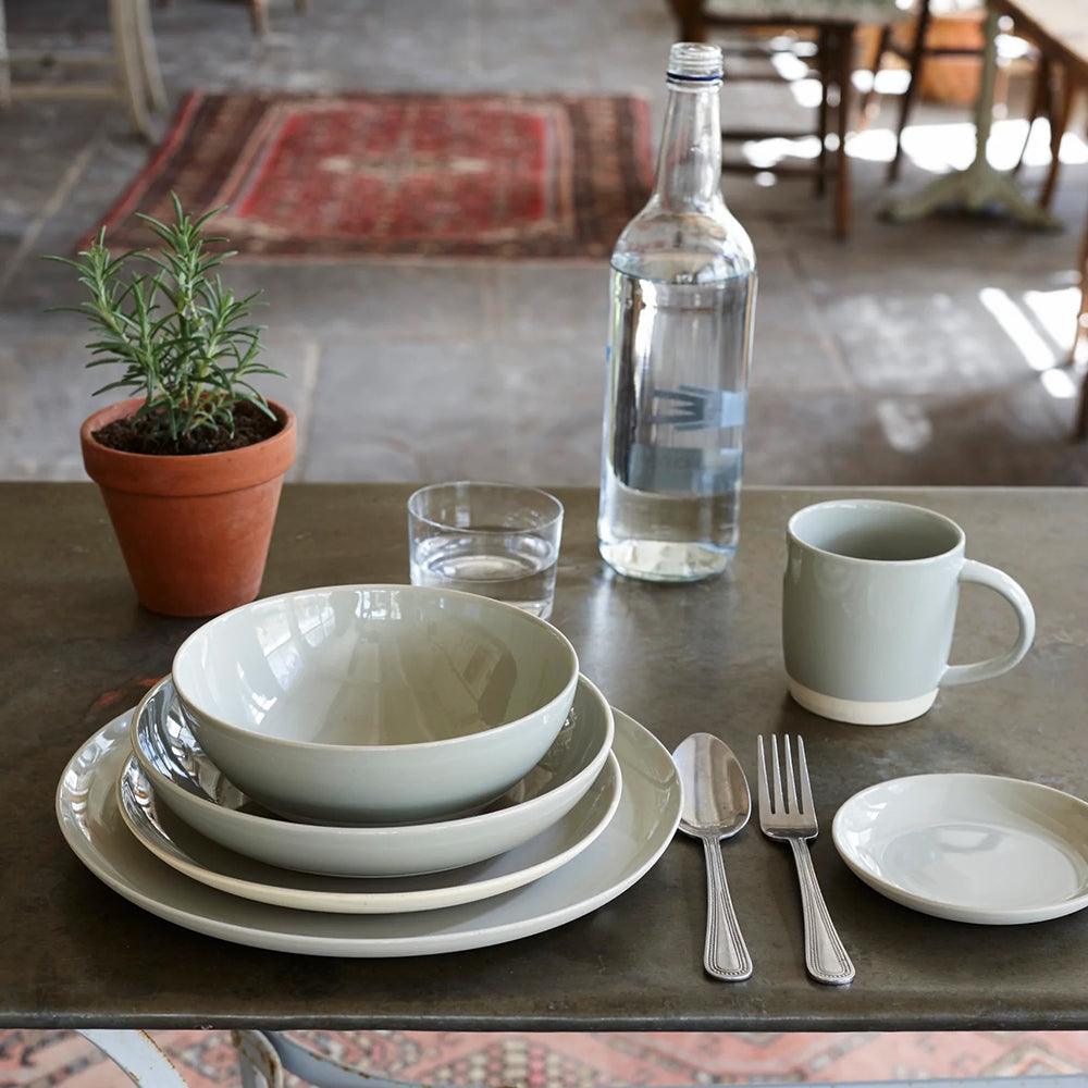 Shell Bisque 16-Piece Handmade Dinnerware Set - Maker & Moss